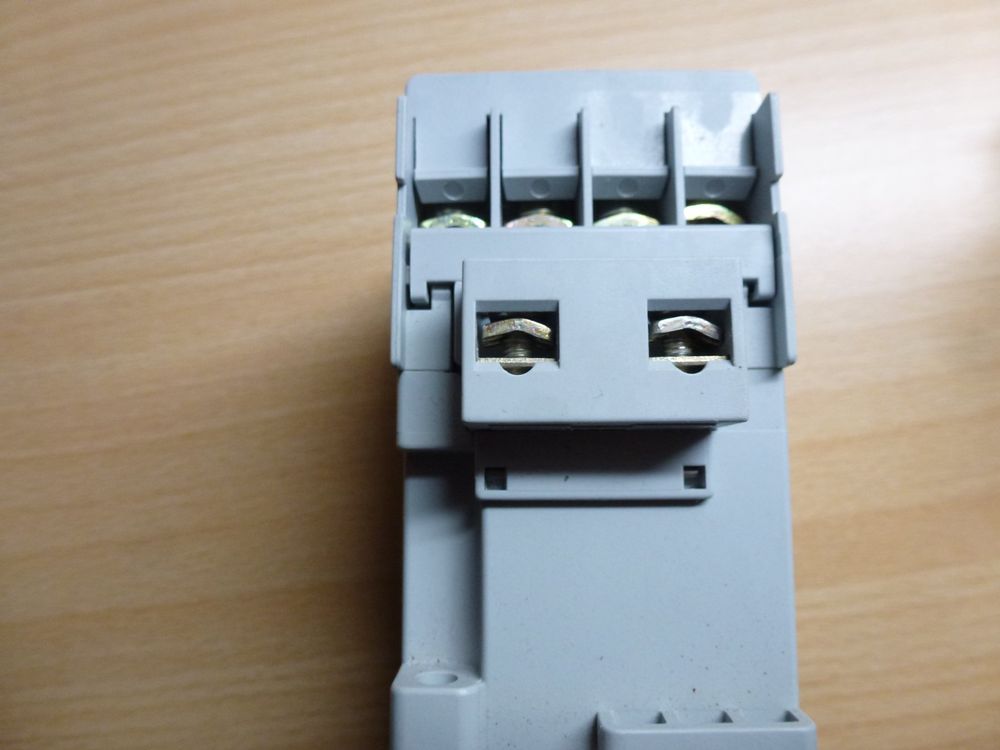 Schütz Allen Bradley C12-01 230VAC (Gebraucht) in Hombrechtikon für CHF ...