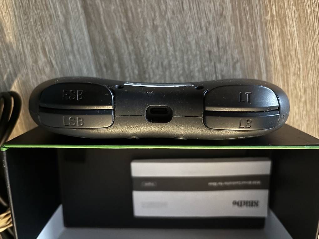 Manette filaire 8BitDo - M30 (Xbox & PC) (D'occasion) à Prilly pour CHF ...