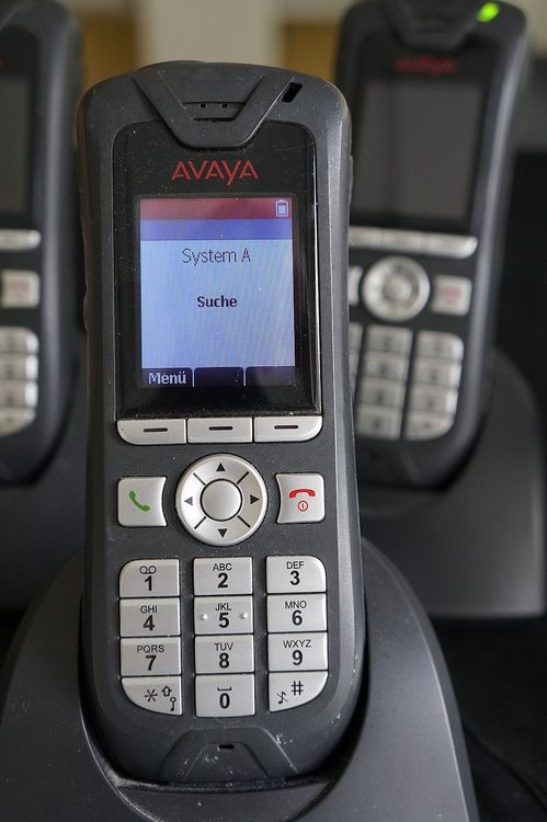 Fünf Avaya Dect Handsets Modell 3725 | Kaufen auf Ricardo