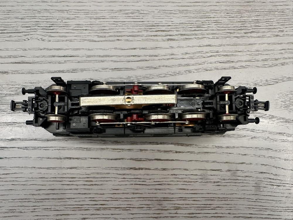 Roco 14145 A DB BR 132 für märklin (Gebraucht) in Lupsingen für CHF 79 ...