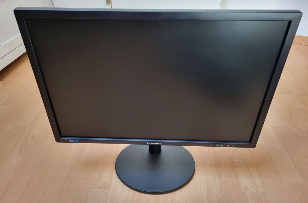 Samsung SyncMaster S24B420 24" Monitor mit Pivotfunktion | Kaufen auf ...