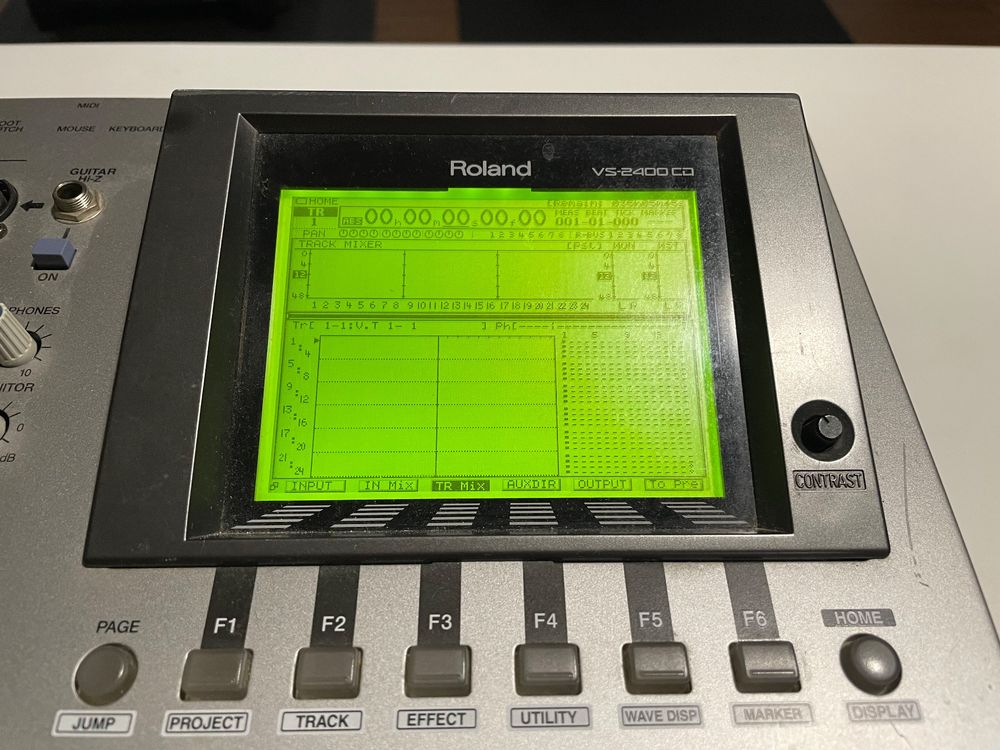 Roland VS-2400CD 24-Bit Digital Studio Workstation (Gebraucht) in Biel ...