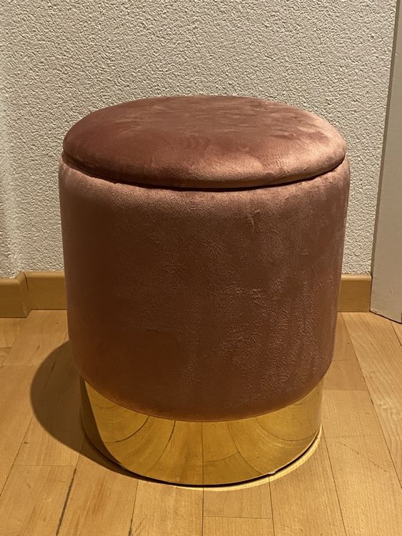 Hübscher Puff in Samt (Gebraucht) in Zürich für CHF 15 – nur Abholung ...