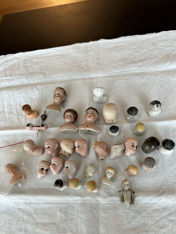 Grosses Lot von antiken Porzellanköpfen für Puppen (Gebraucht) in Zumikon für CHF 129 – mit ...