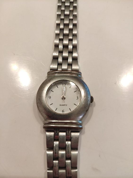 Damenuhr LDADPR (Gebraucht) in für CHF 3 – mit Lieferung auf Ricardo kaufen