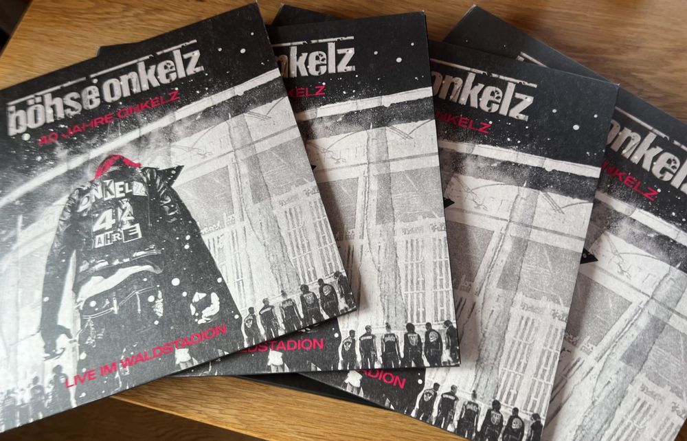 Böhse Onkelz Vinyl-Box-Set: 40 Jahre Onkelz Live - Limitiert (Neuf ...