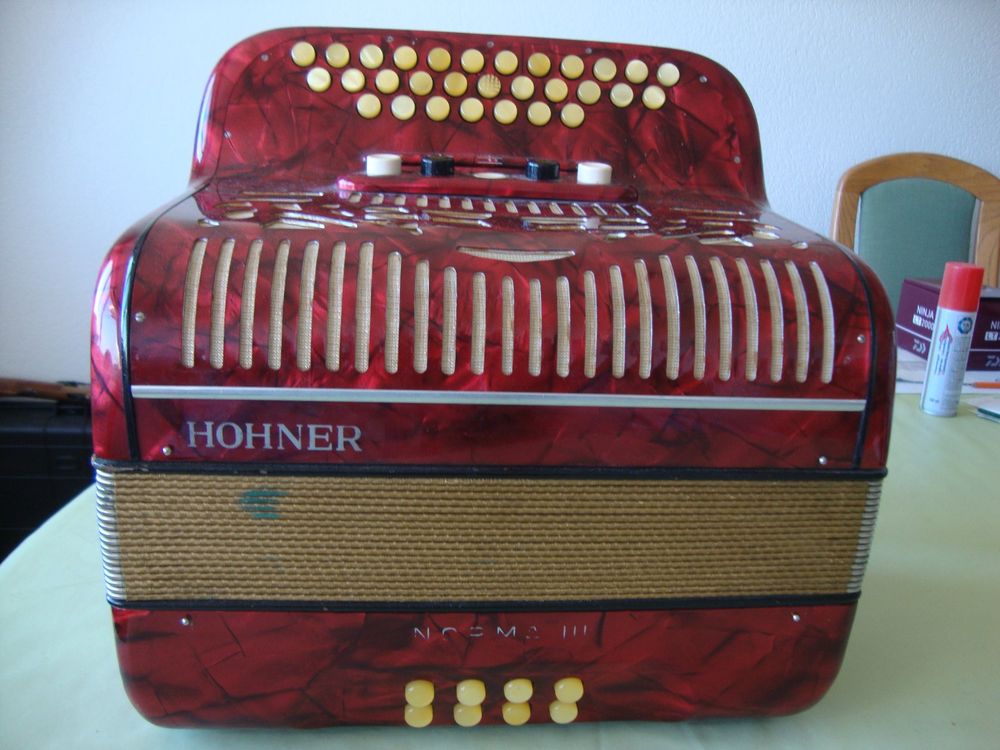 Akkordeon Hohner Norma III | Kaufen auf Ricardo