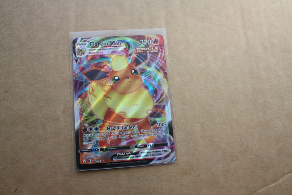 flareon vmax - Pokemon | Kaufen auf Ricardo