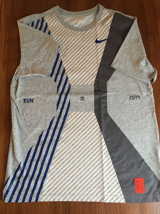 Nike Running / T-shirt Tokyo Run 2019 / L (D'occasion) à Monthey pour ...