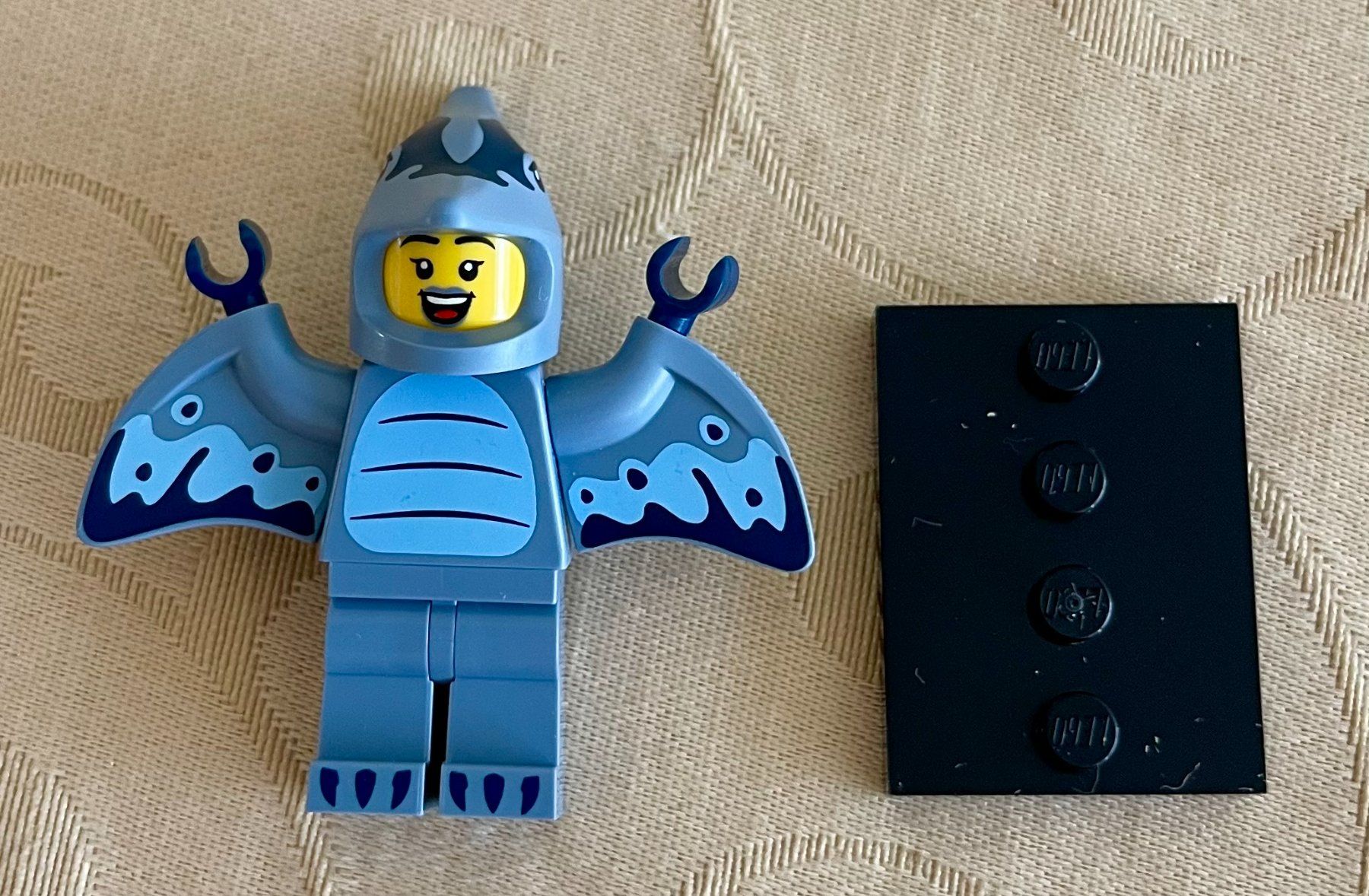 Lego Minifigure Series 27 - Pterodactyl Costume Fan (Neu (gemäss ...