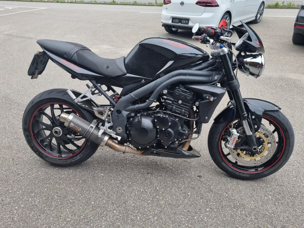 Motorrad Trimph Speed Triple 1050 (Gebraucht) in Einigen für CHF 2200 ...