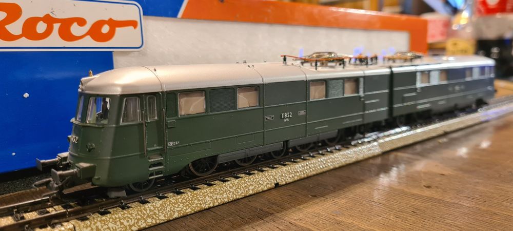 Roco 43850 SBB Ae 8/14 "Landi-Lok" Digital (Neu (gemäss Beschreibung ...