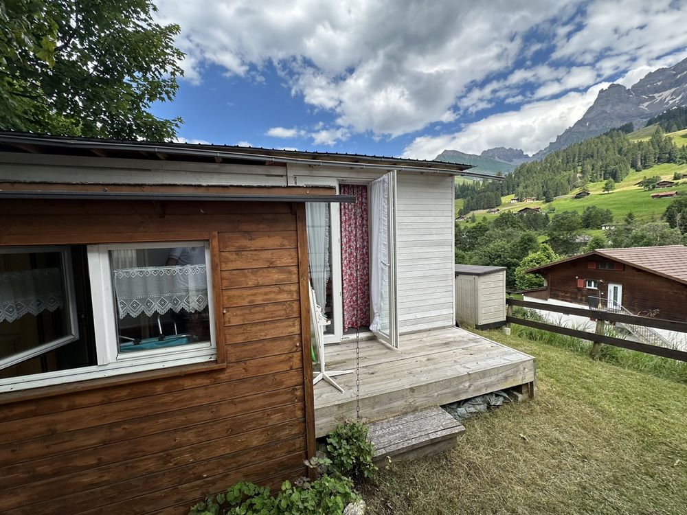 Fester Wohnwagen in Adelboden zu verkaufen | Kaufen auf Ricardo