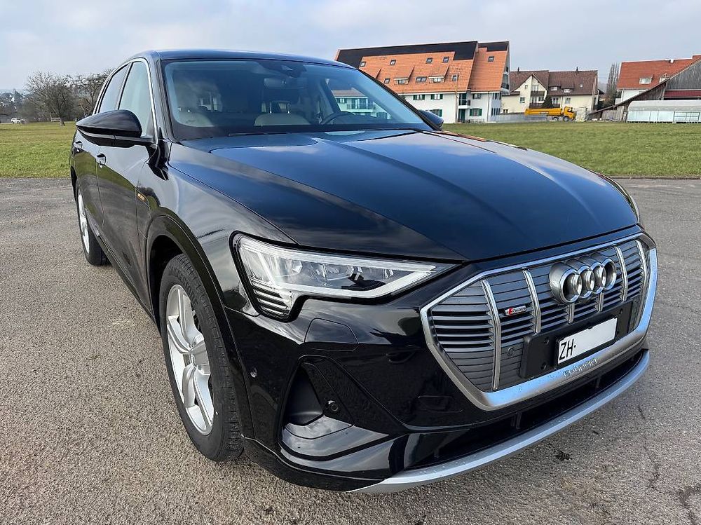 Audi e-tron 50 quattro S-Line, top Ausstattung ab MFK/Servic (Gebraucht ...