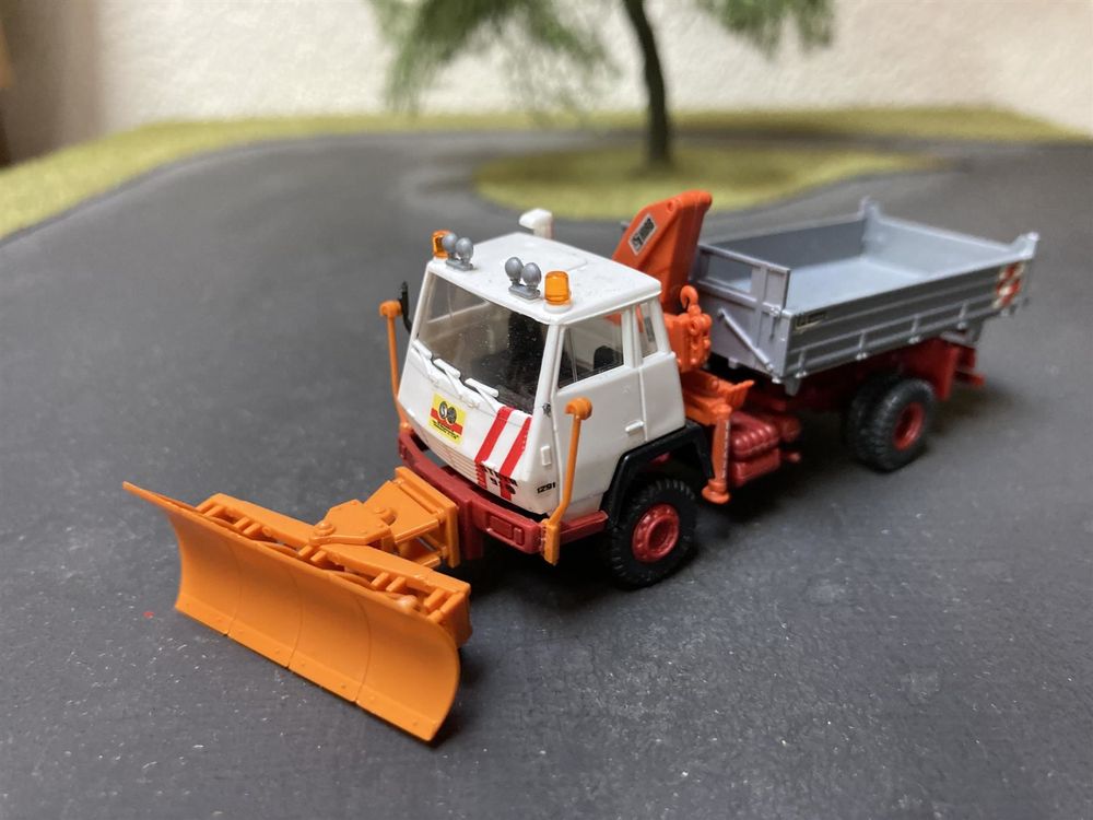 Roco Steyr Lastwagen mit Schneepflug (Gebraucht) in Elm für CHF 9 – mit ...