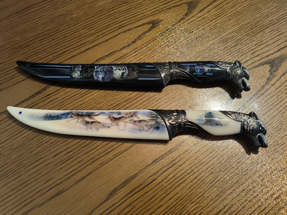 2 Wolf Messer Dolch Schwarz und Weiss | Kaufen auf Ricardo