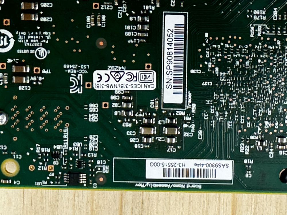 LSI Broadcom SAS 9300-4i4e Interface Cards/Adapter Internal (Gebraucht ...