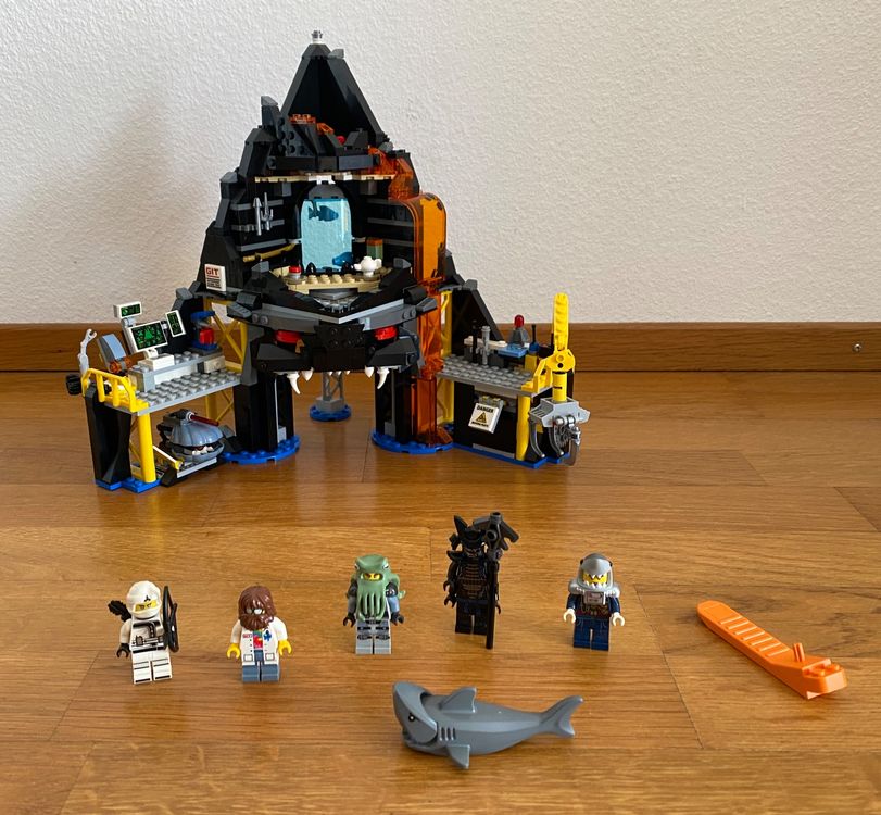 LEGO Ninjago 70631 Garmadon's Volcano Lair kpl. (Gebraucht) in ...