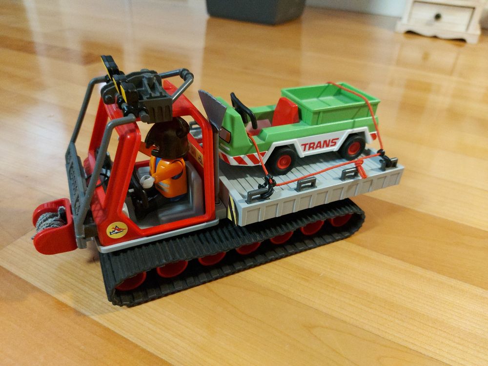 Ratrac Pistenfahrzeug plus Schneeauto Playmobil | Kaufen auf Ricardo