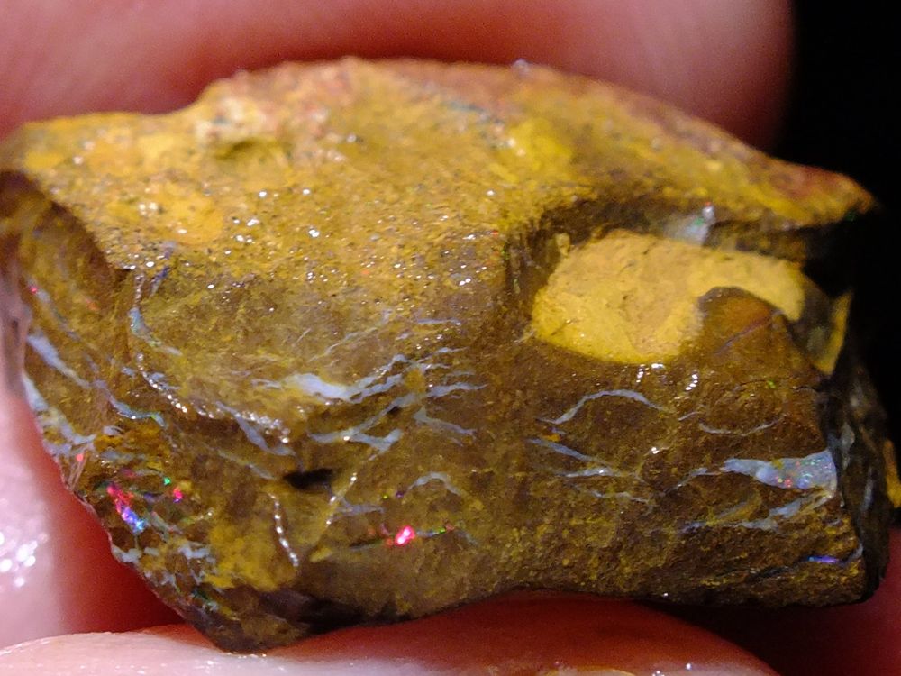 BOULDER ROH OPAL 27 Karat Gebot 1.- Elektrisch Rot feuer (Neu und ...