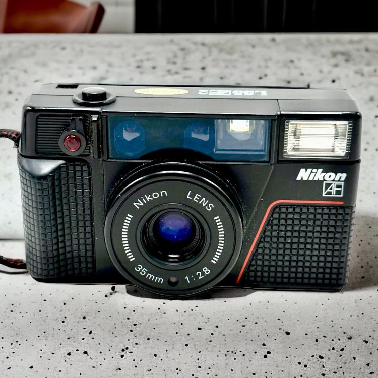 Nikon L35AF2 One Touch 35mm 2.8 Lens Point&Shoot Film Camera | Kaufen ...