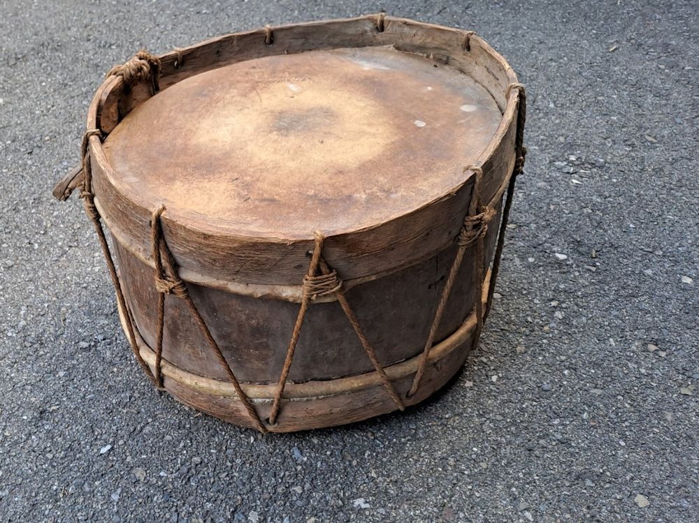 Museale antike Trommel | Kaufen auf Ricardo