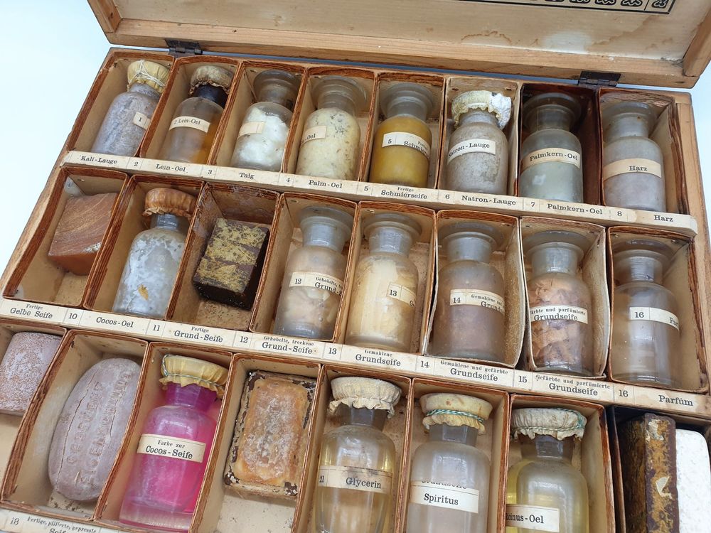 Alte Arbeitslehre Box - Richard Nendels Lehrmittel Seife (Gebraucht) in ...