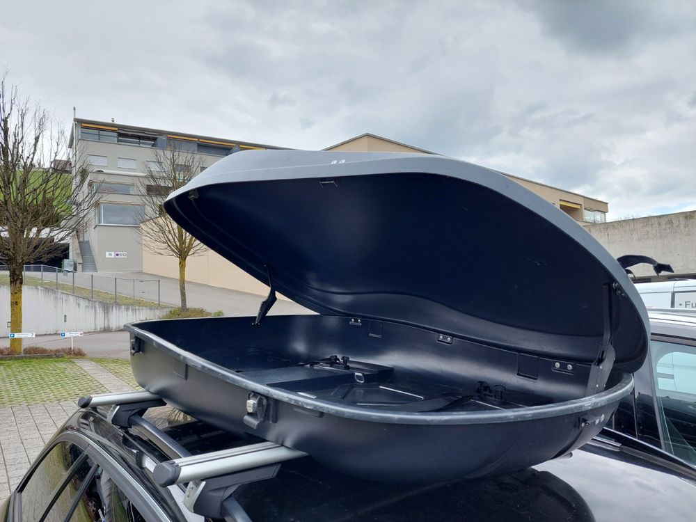 Dachbox 450l mit Universalträgern für Dachreling (D'occasion) à ...