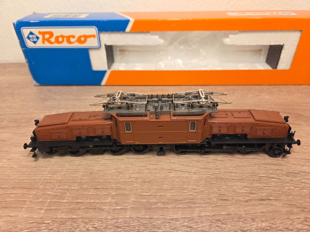 Roco 43941 E-Lok Be 6/8 II Krokodil SBB H0 (D'occasion) à St-Aubin-Sauges pour CHF 139 – avec ...