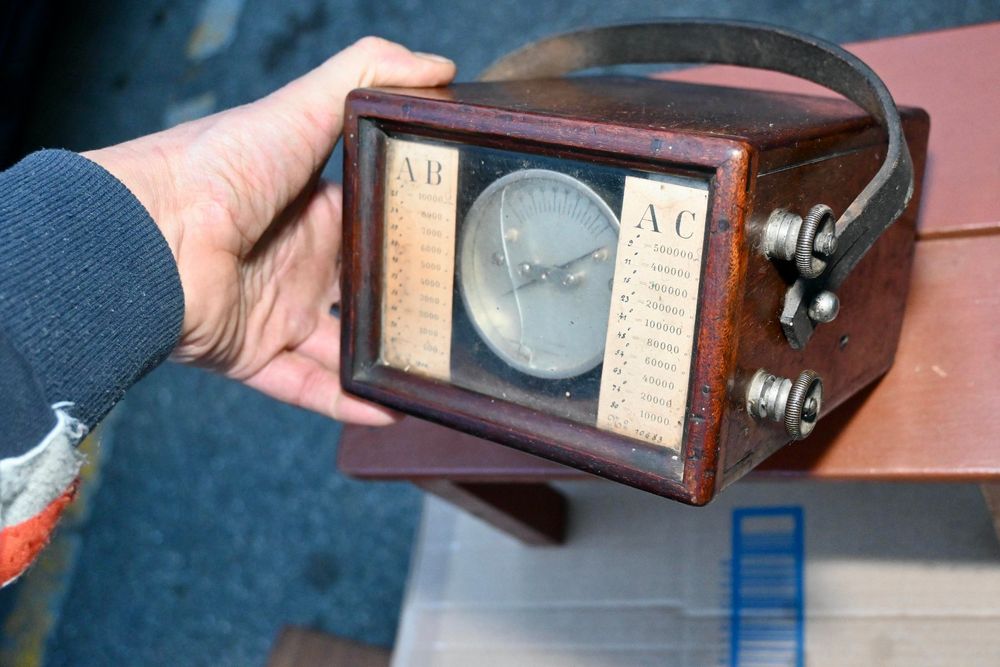 ANTIKES AB - AC MESSGERAT | Kaufen auf Ricardo