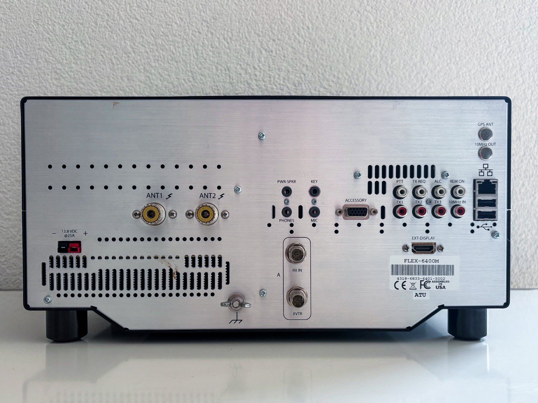 Flexradio Flex 6400M + ATU (Gebraucht) in Zürich für CHF 2999 – nur ...