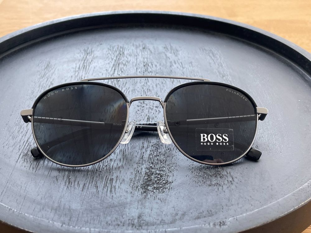 HUGO BOSS SONNENBRILLE (Neu und originalverpackt) in Zürich für CHF 25 ...