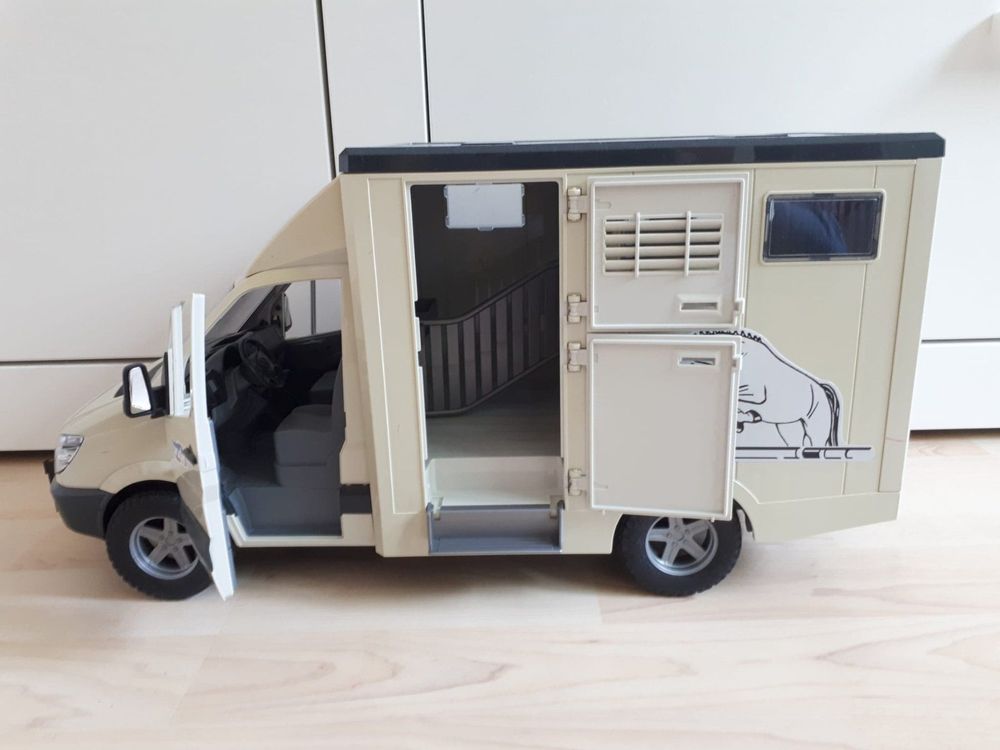 Pferde Transporter für Schleich Mercedes Bus (Gebraucht) in Reinach BL ...