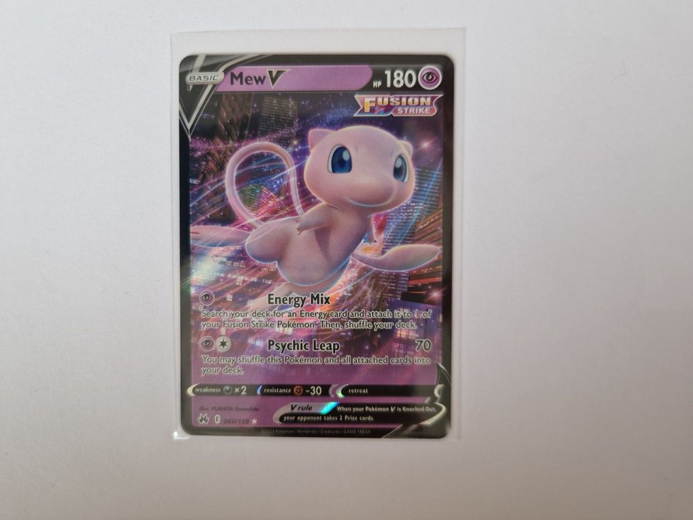 Mew V | Kaufen auf Ricardo