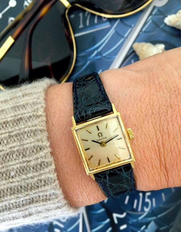 18K Solid Gold Omega Tank Damen Uhr (Gebraucht) in Zürich für CHF 699 ...