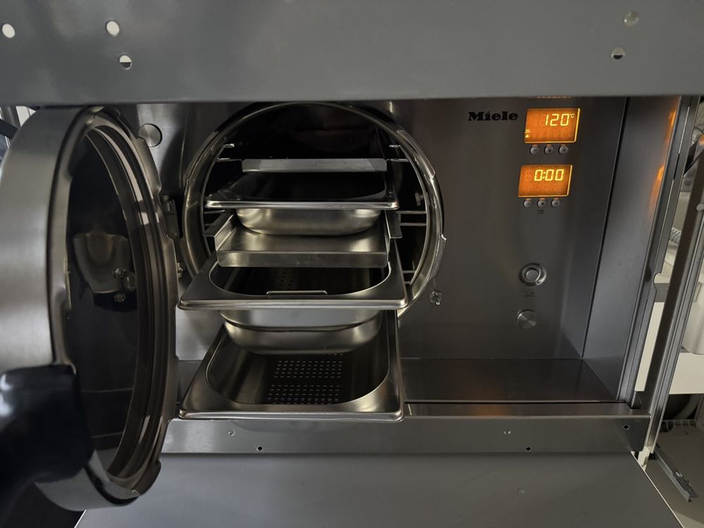 Miele DG 4164 L/ED/CS/CH Dampfgarer - Top Zustand! (Gebraucht) in Basel ...