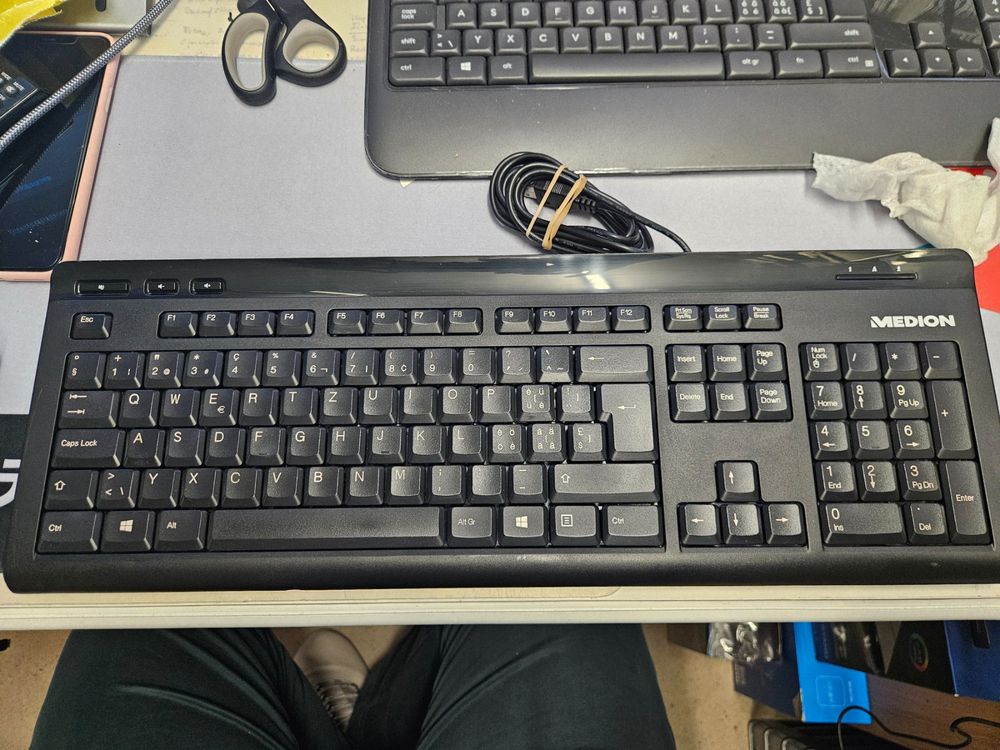 Medion Keyboard, Top Zustand, ideal fürs Homeoffice! (Gebraucht) in ...