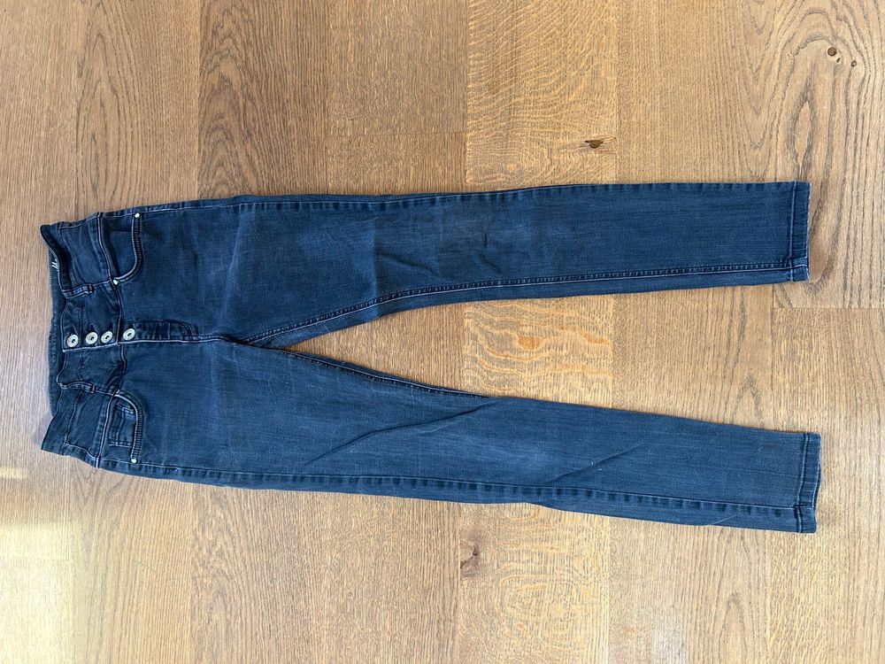 Skinny Jeans Orsay (Gebraucht) in für CHF 10 – mit Lieferung auf ...