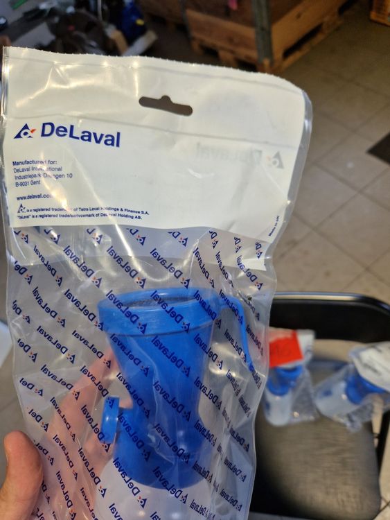 Vom Konkursamt Oberwallis : DeLaval foam cup/Biofoam Plus | Kaufen auf Ricardo
