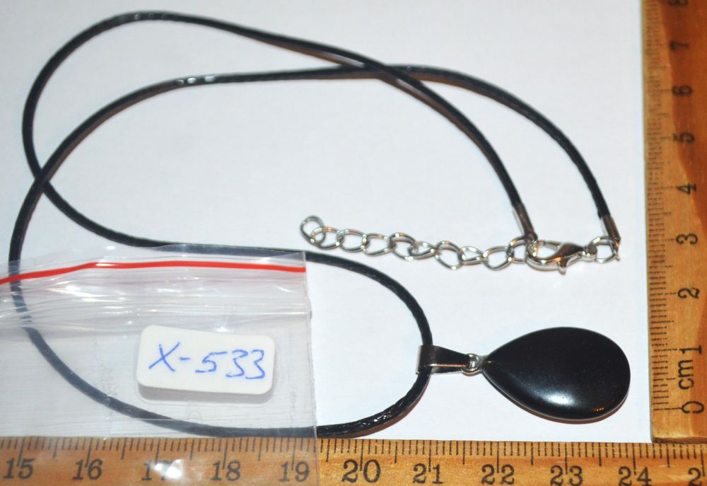 Halskette X-533 – Tropfen Schwarzer Onyx – 2,3x1,6 cm (Neu und ...