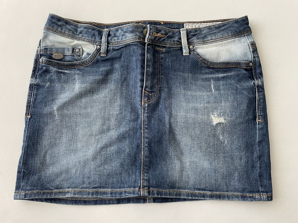 Jeans Mini (Gebraucht) in Trogen für CHF 8 – mit Lieferung auf Ricardo ...