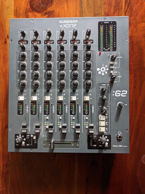 Allen & Heath Xone 62 Pro DJ Mixer | Kaufen auf Ricardo