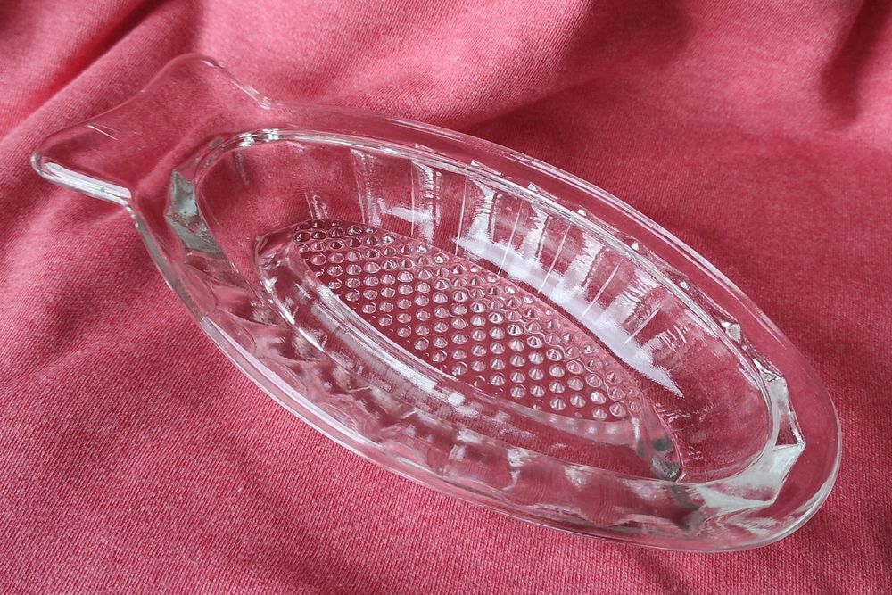 Vintage Apfel - Reibe Obstreibe Raffel Raspel aus Glas (Gebraucht) in ...