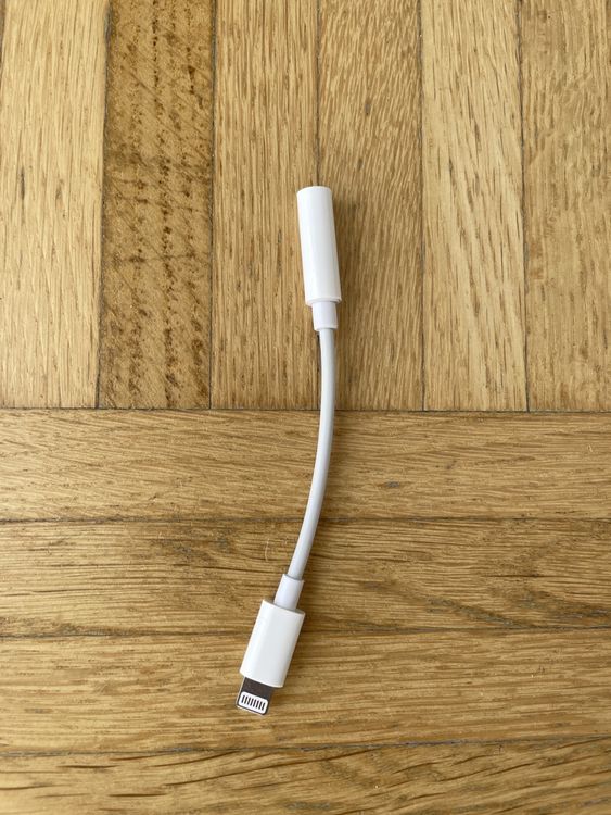 Apple Lightning auf 3.5mm Kopfh**rer Adapter - Neuwertig! (Neu und ...