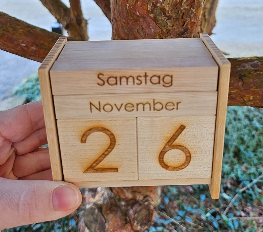 Tischkalender / ewiger Kalender / Dauerkalender Holz ,NEU (Neu (gemäss ...