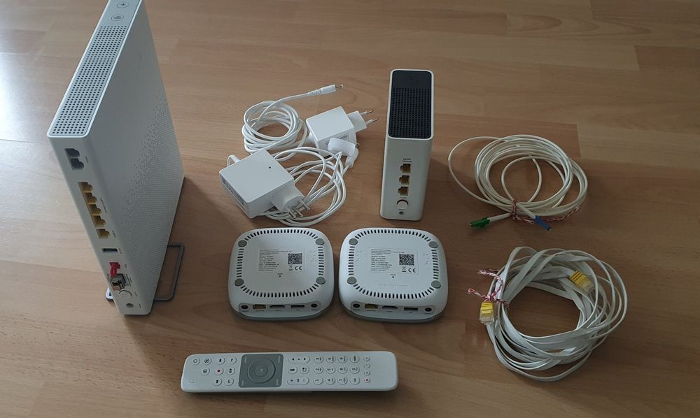 Swisscom Internet Box + Zubehör (Gebraucht) in Greppen für CHF 46 – mit ...