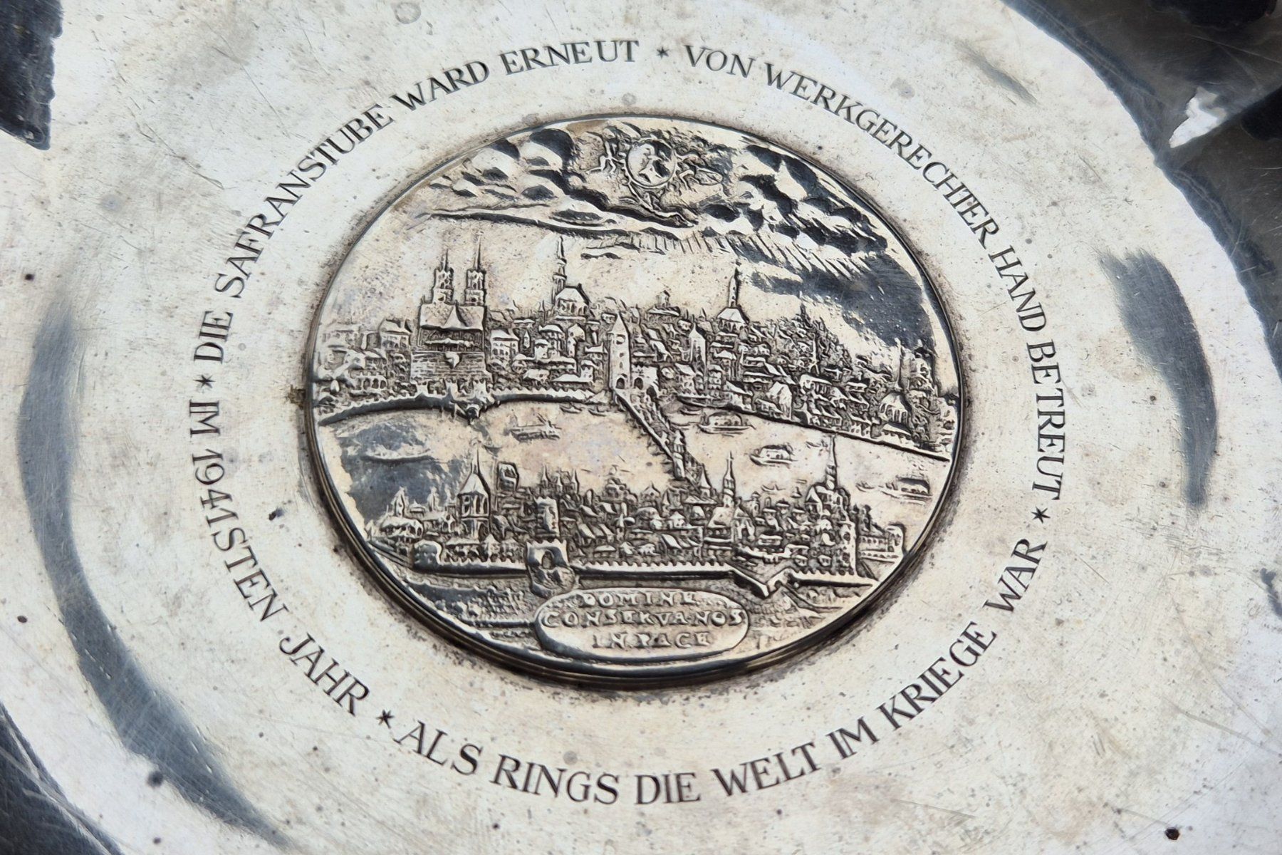 Zunft-Schale (Zunft zu Safran Basel) Silber U.SAUTER (Gebraucht) in ...