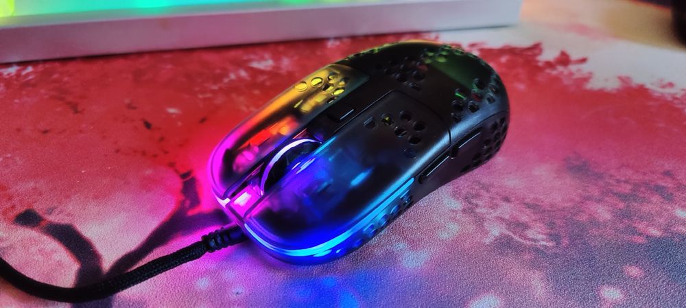 Xtrfy MZ1 RGB ultra light gaming souris/Maus (Neu (gemäss Beschreibung ...