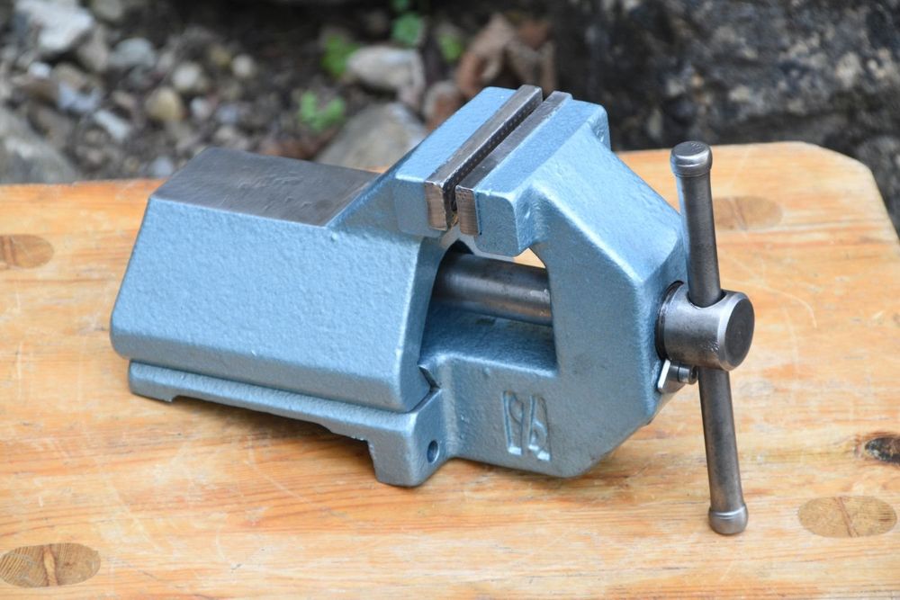 Schraubstock Zeulenroda 80mm (6.69kg) Nr151 | Kaufen auf Ricardo