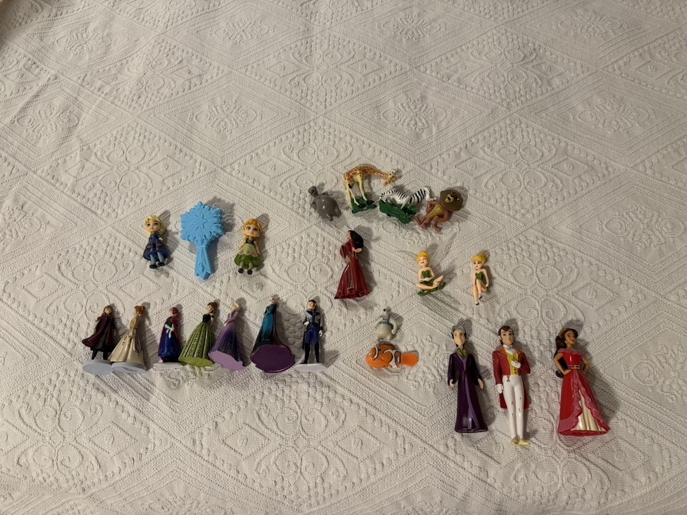 Disney Figure Set Frozen, Tinkerbell… (Gebraucht) in Bernex für CHF 14 ...